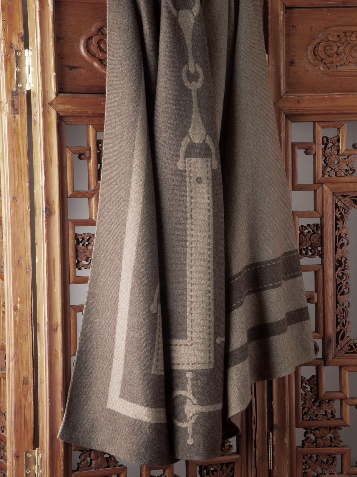 Equestrian Cashmere Throw - Luxury Bedding - Italian Bed Linens ...