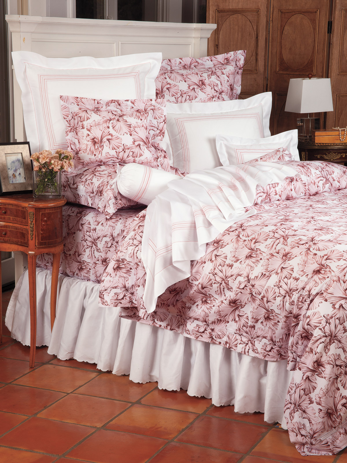 Fleur - Luxury Bedding - Italian Bed Linens - Schweitzer Linen