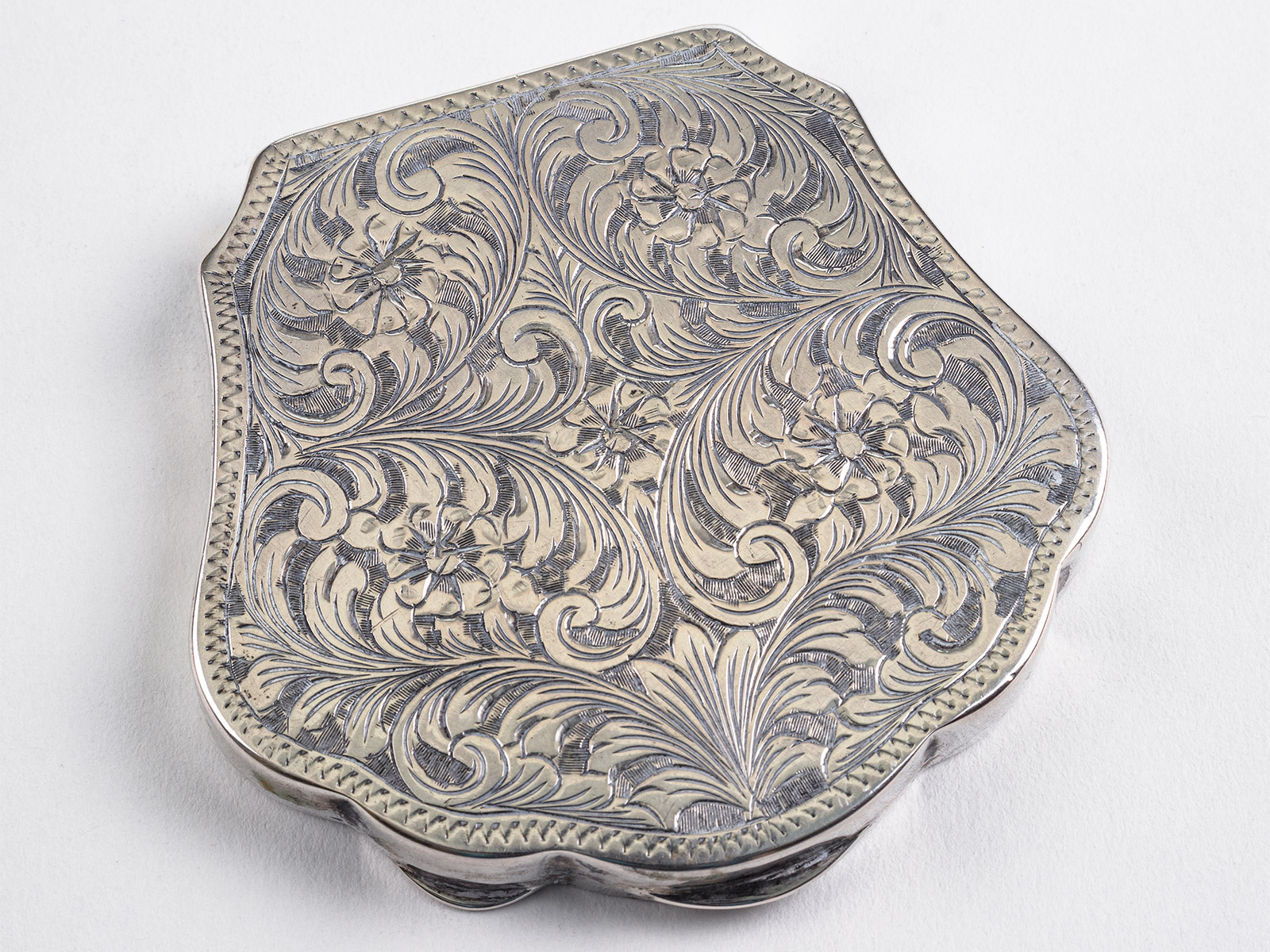 Engraved Silver Compact - Antiques - Schweitzer Linen
