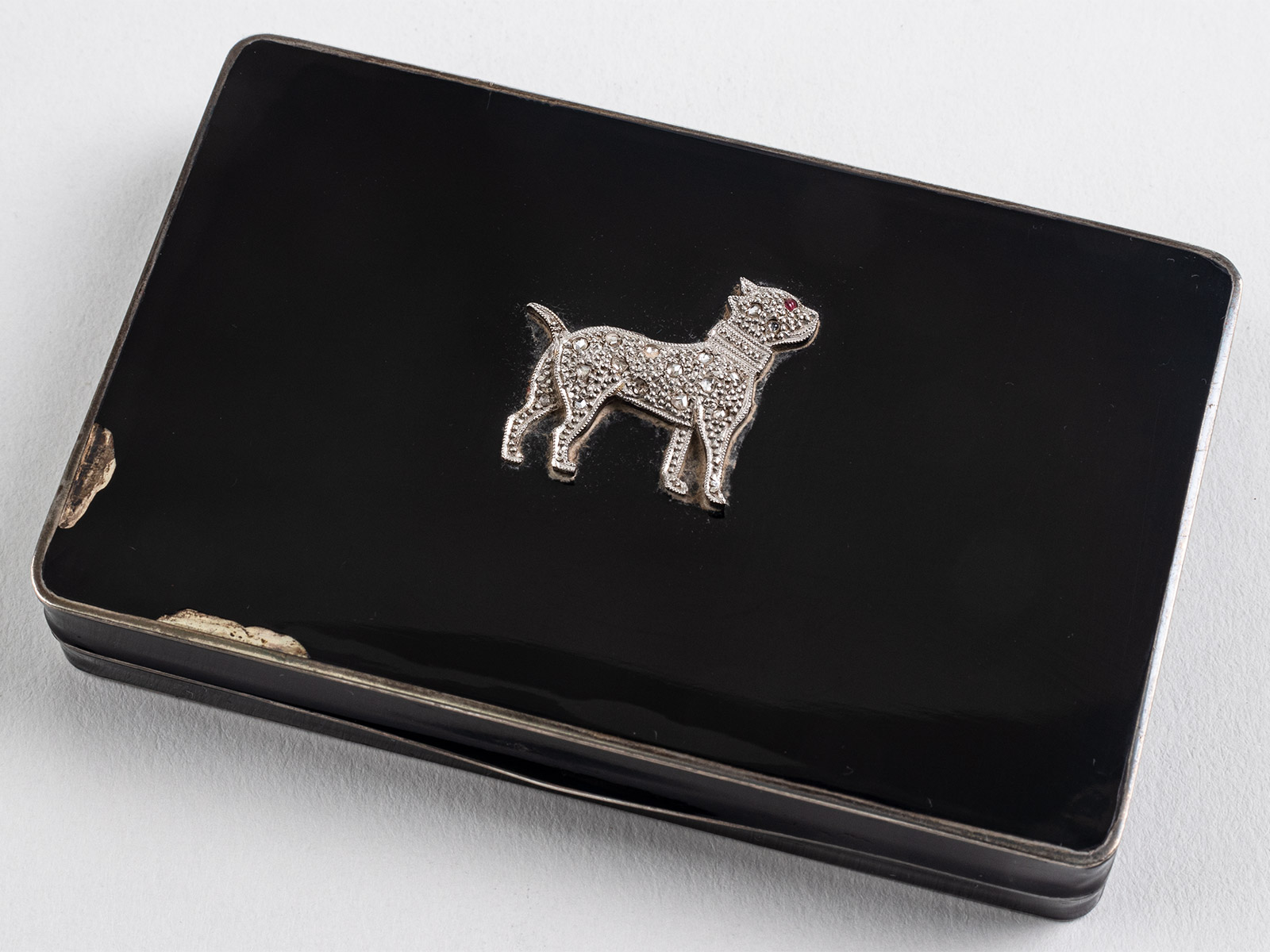 Ladies Diamond Compact Case - Antiques - Schweitzer Linen